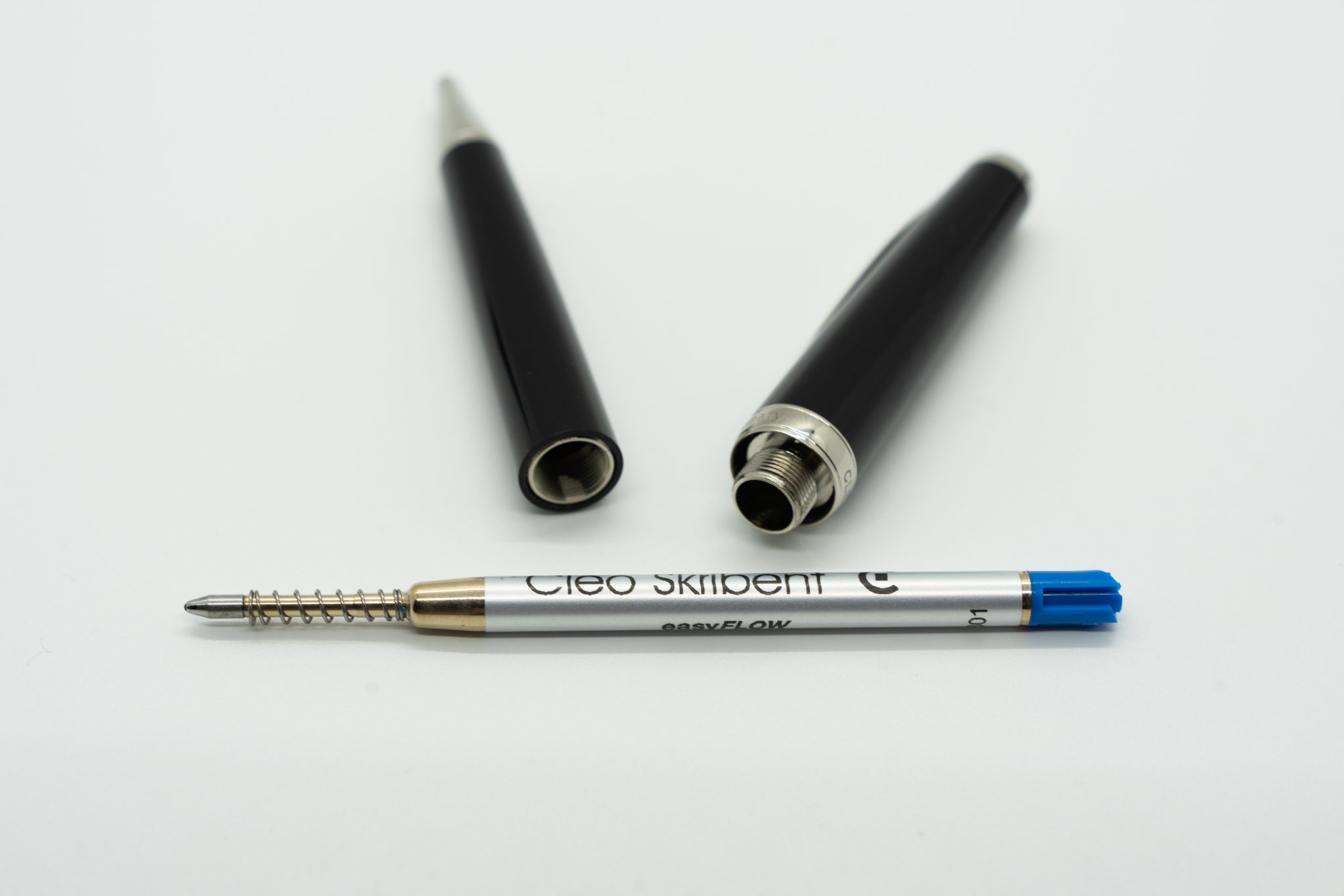 Cleo Skribent Classic Palladium - noble ballpoint pen under test